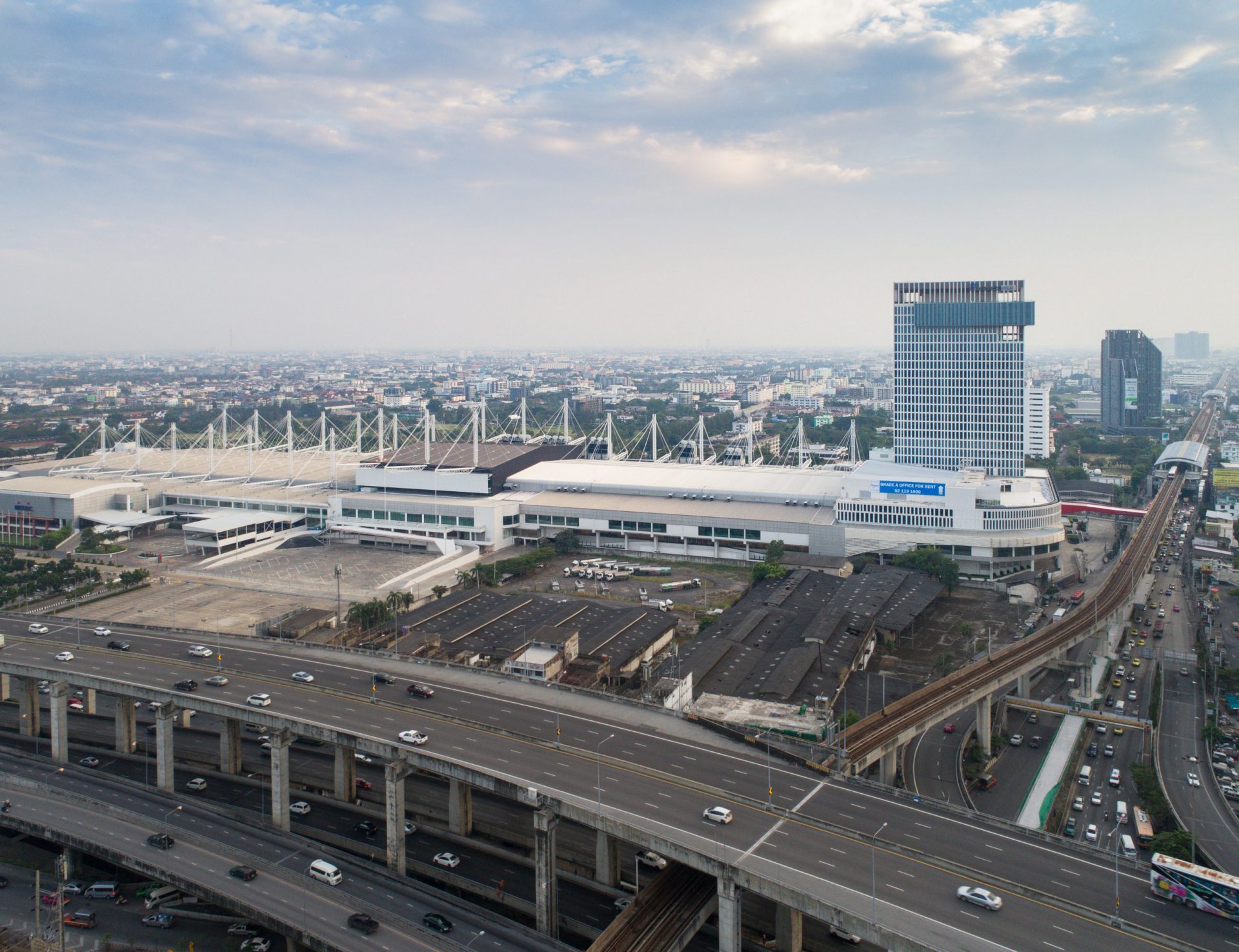 Experience: Bhiraj Tower & Bitec Expansion